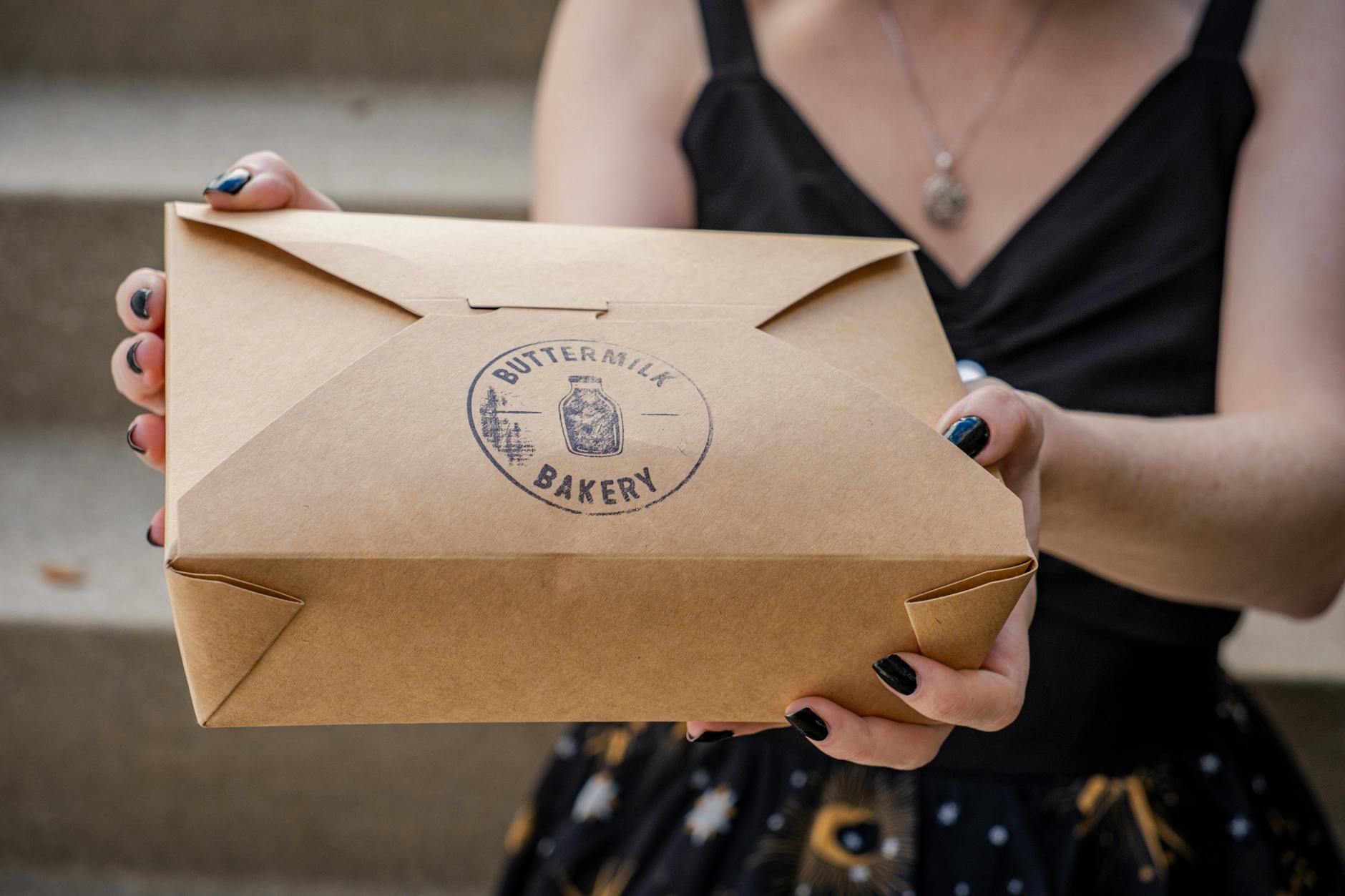 Organic Snack Packaging Industry Logo Design Ideas – Logomakershop Blog