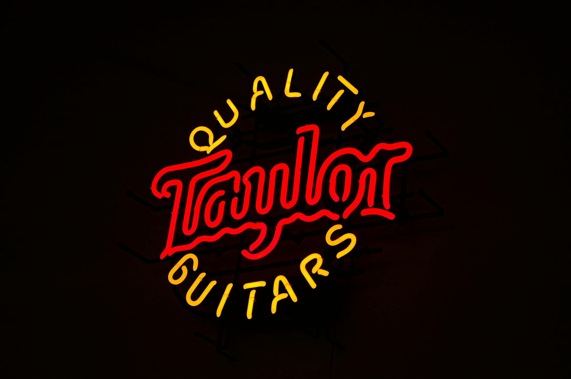 How to Create a Logo for My Own Online Musical Instrument Retail ...