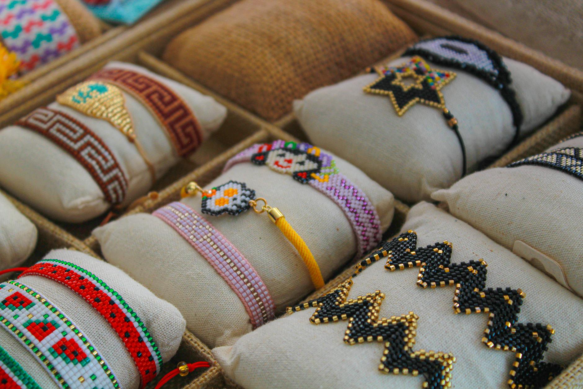 How To Get Clients For Your Custom Color Matching Business Logomakershop Blog