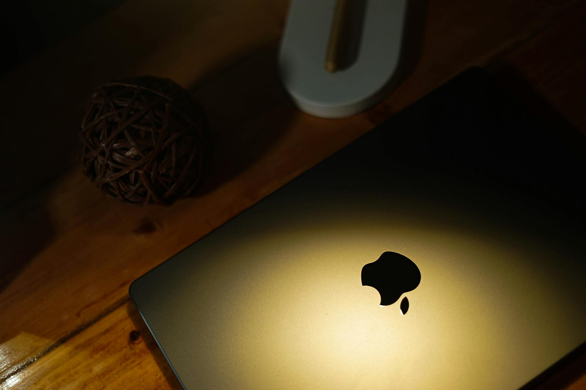 Decopunk Style Logo Design Ideas – Logomakershop Blog