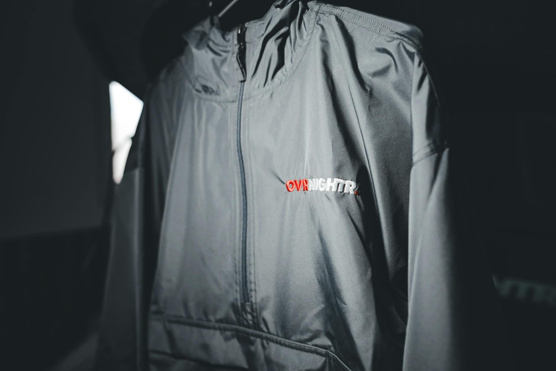 Activewear Materials Industry Logo Design Ideas – Logomakershop Blog