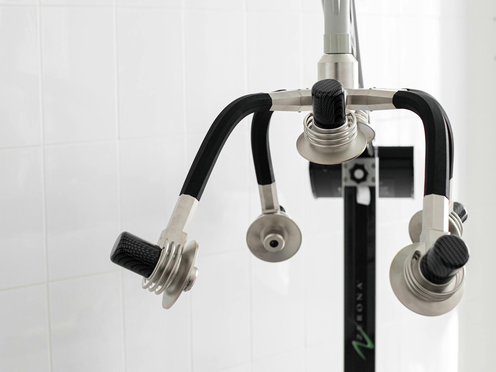 How to Create a Logo for My Own Laser Body Contouring Industry ...