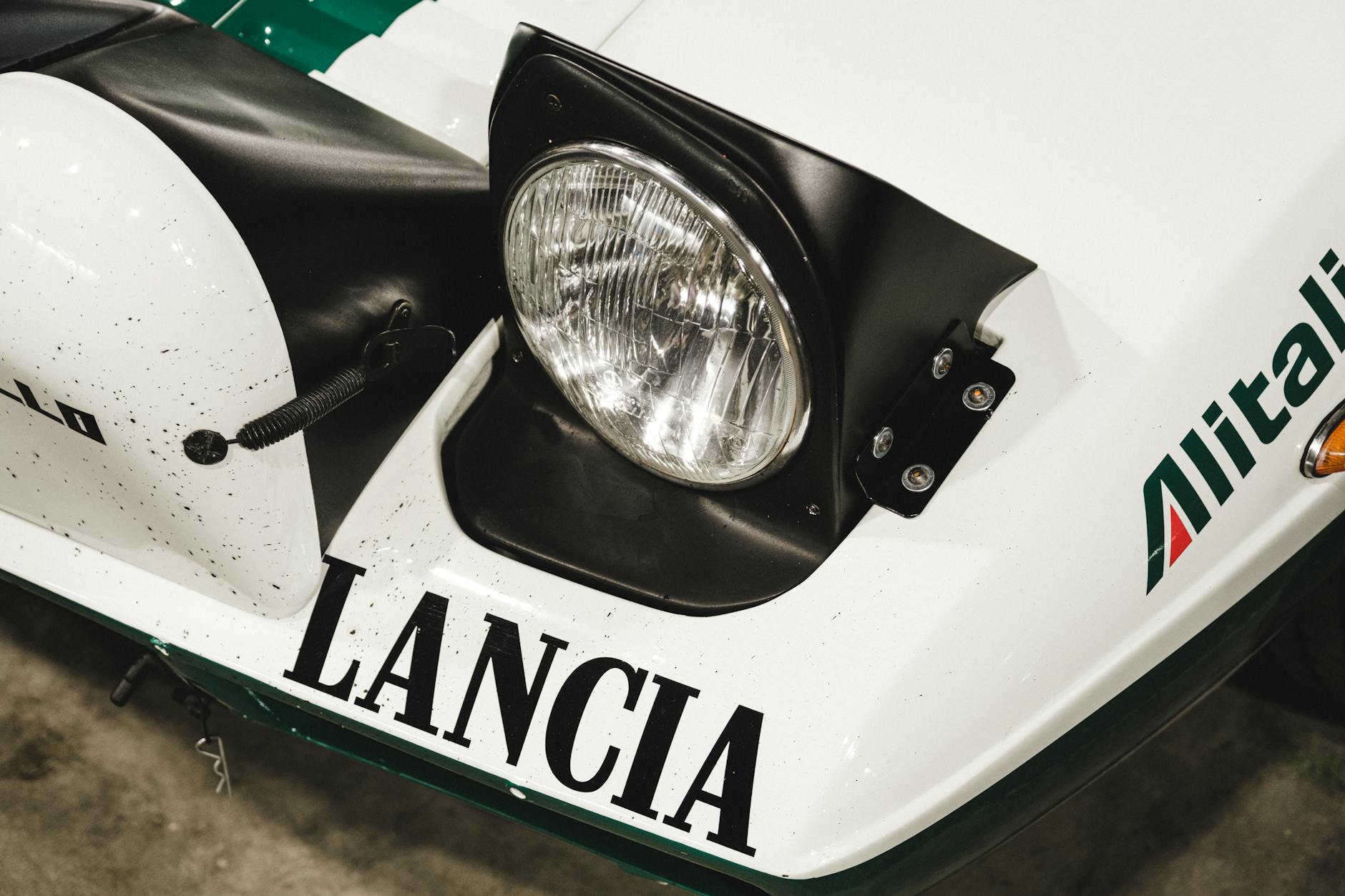 How to Create a Logo for My Own Classic Car Rally Exhibition Event ...