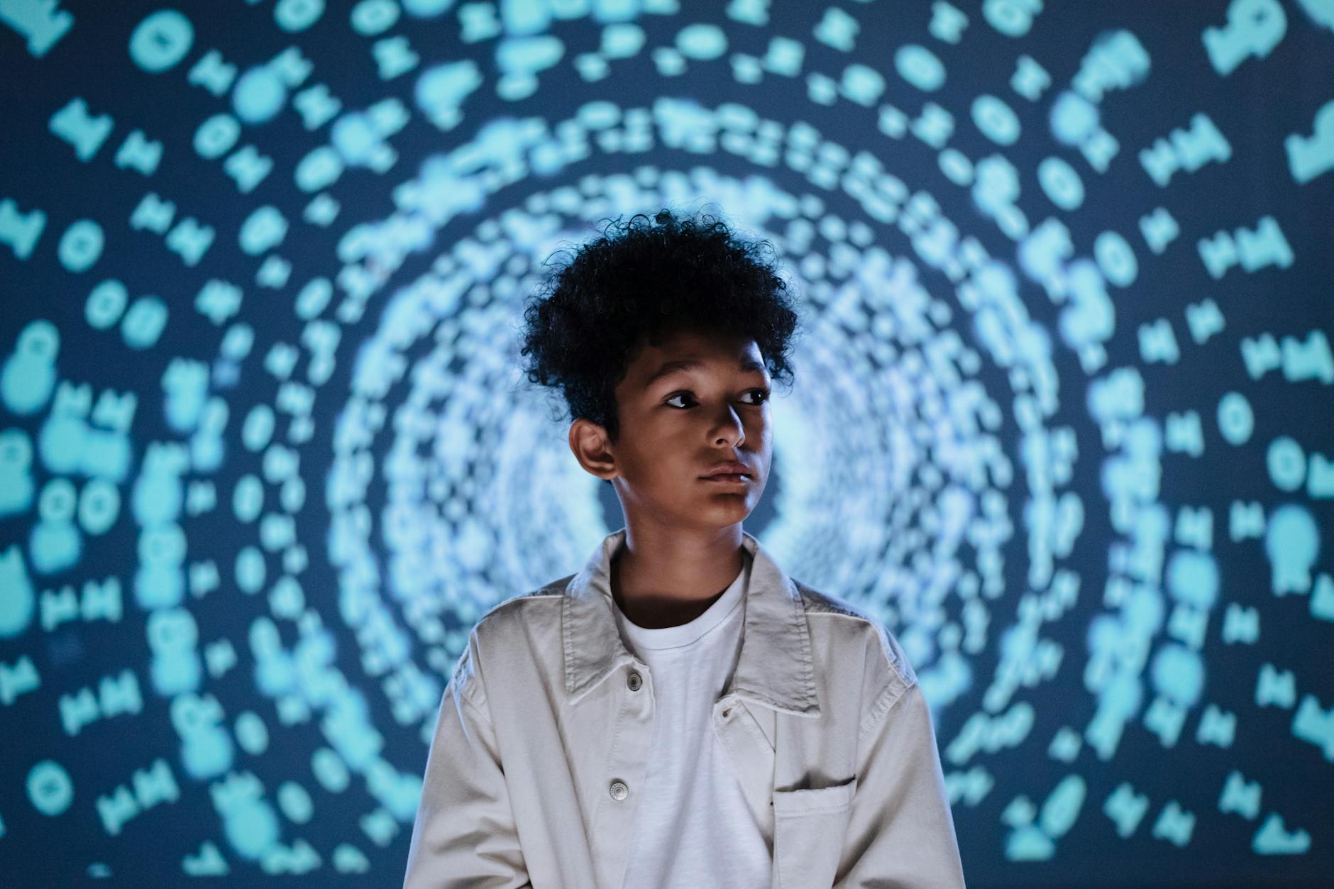 How to Create a Logo for My Own Digital Projection Industry ...