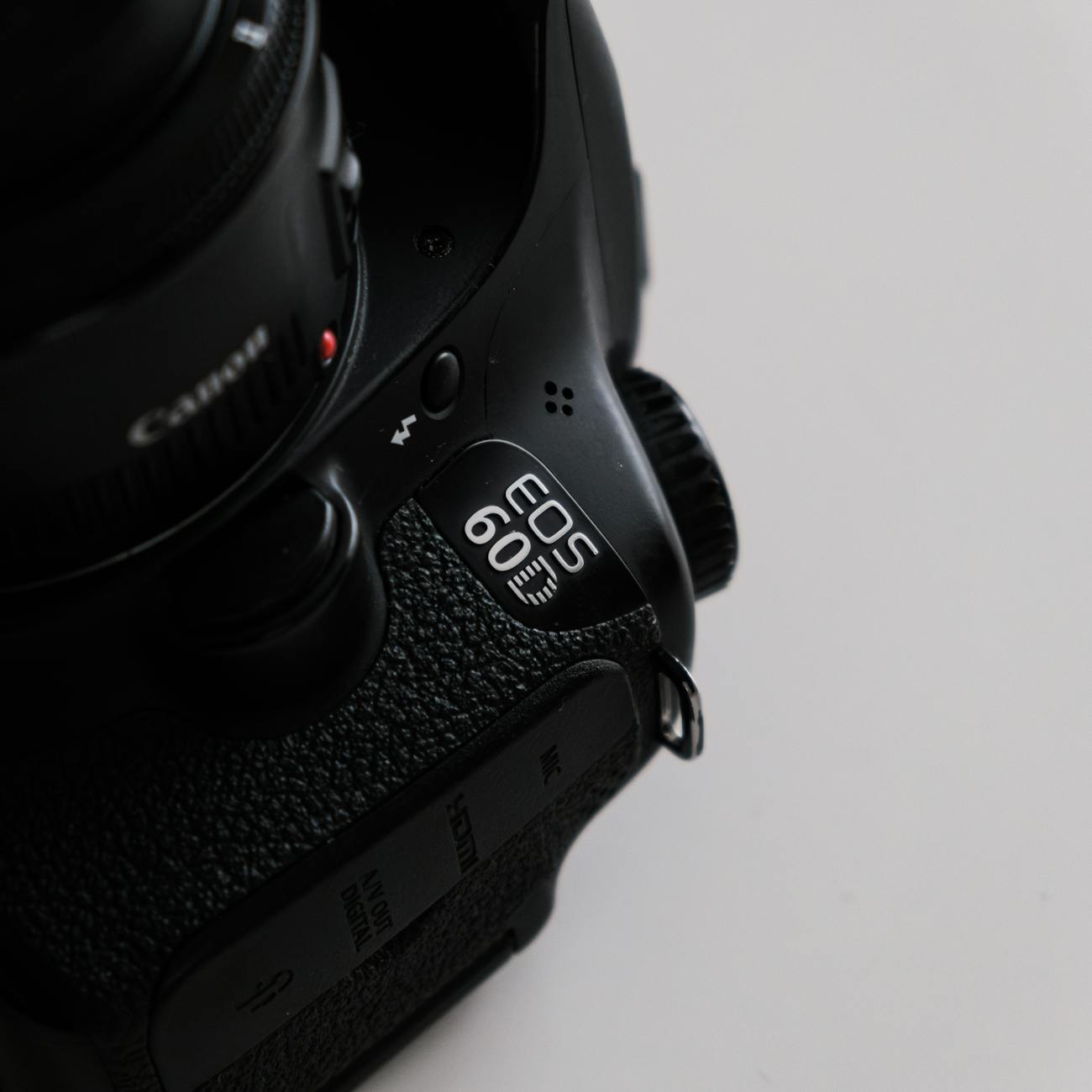 What is Digital-First Branding – Logomakershop Glossary