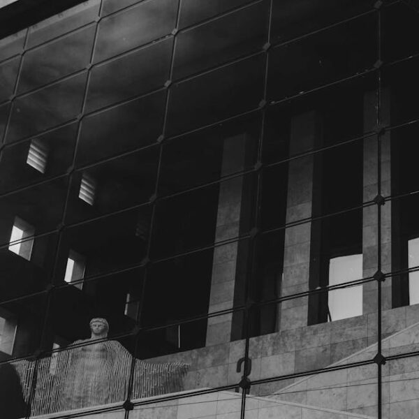 What is Photoshop Linear Gradient – Logomakershop Glossary